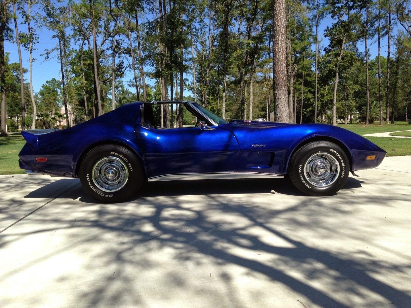 1975 C3 Corvette | Image Gallery & Pictures
