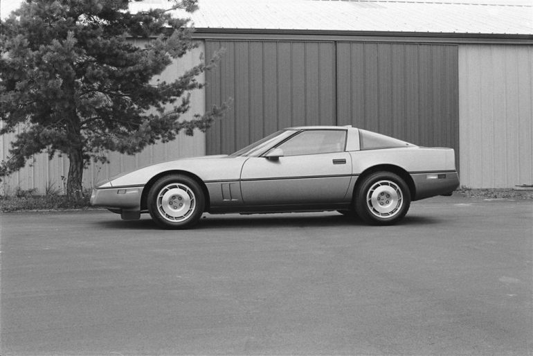 1987 C4 Corvette | Image Gallery & Pictures