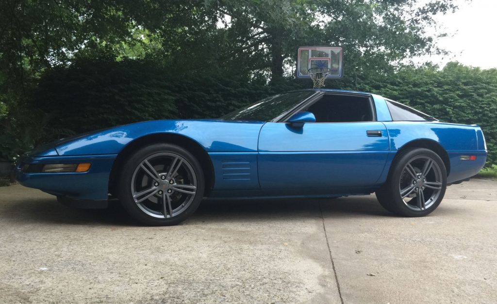 1993 C4 Corvette | Image Gallery & Pictures