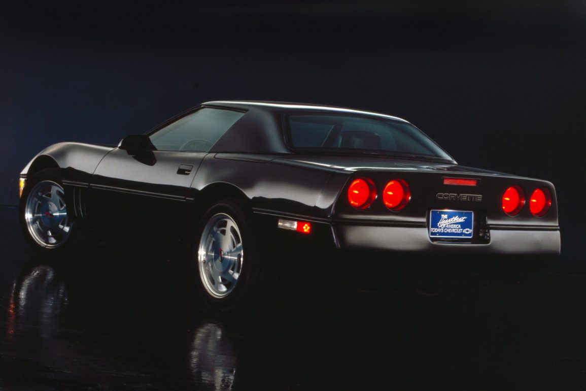 1990 C4 Corvette | Image Gallery & Pictures