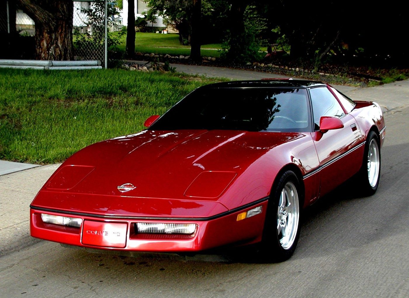 1990 C4 Corvette | Image Gallery & Pictures