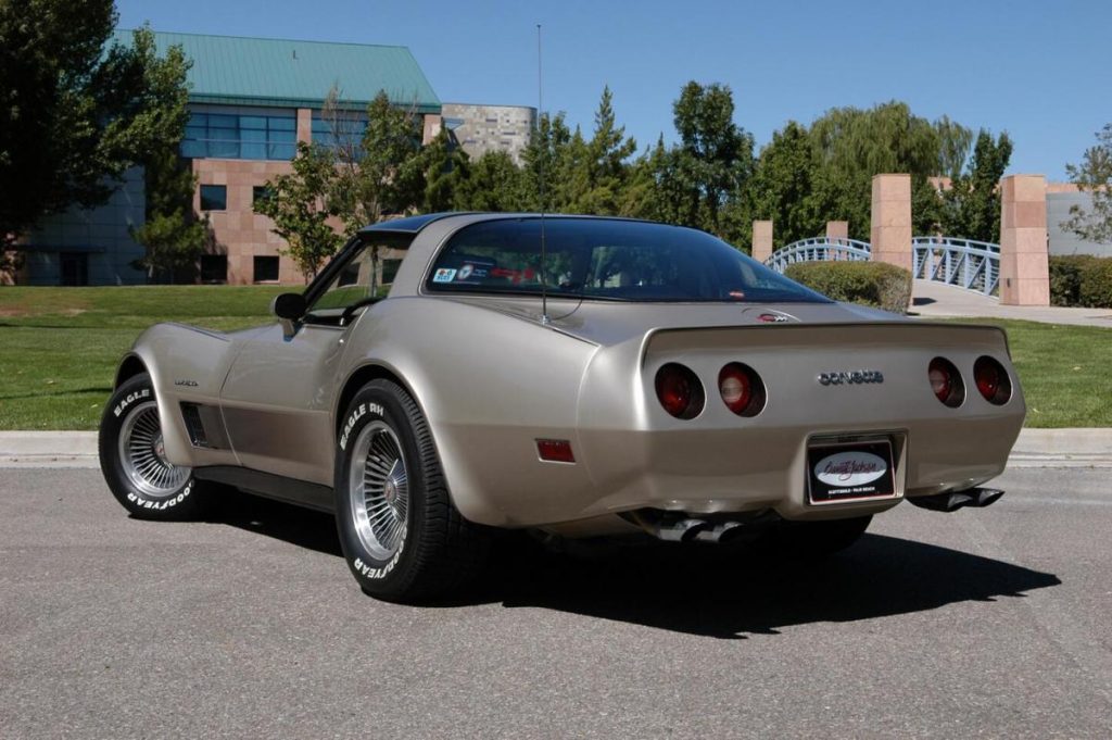 1982 C3 Corvette | Image Gallery & Pictures
