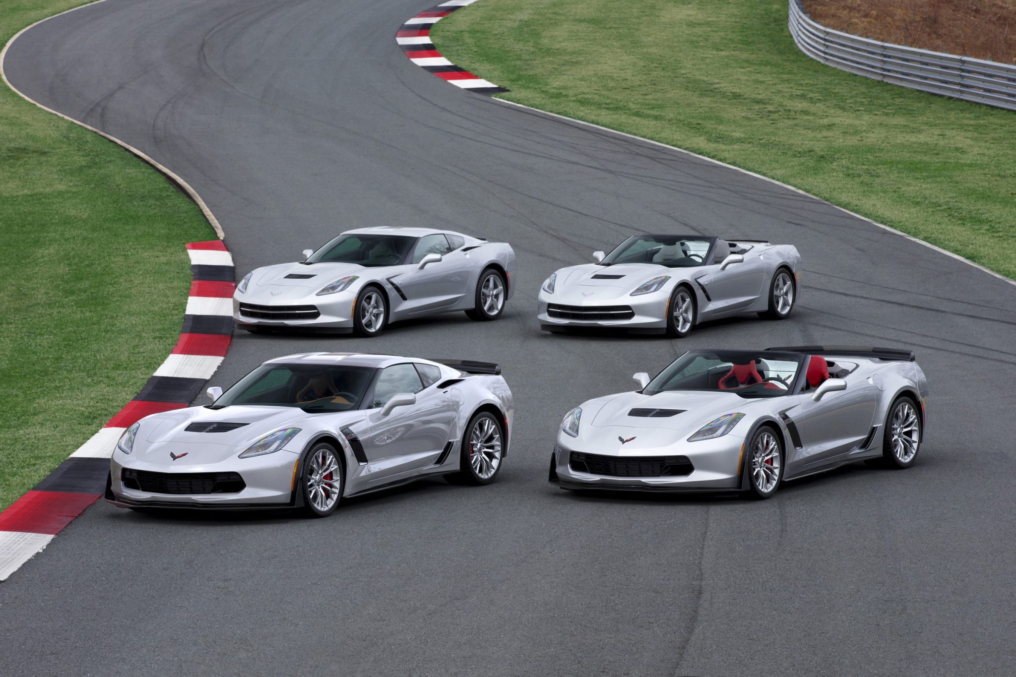 2015 Corvette Ultimate Guide: Specs, Performance, Info, & More