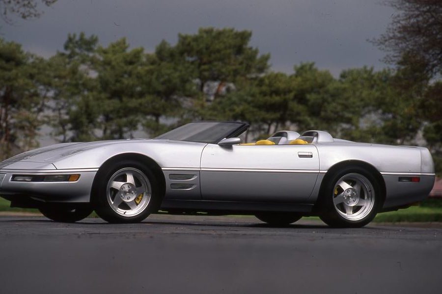 Corvette ZR1 - The Cars. The Speed. The Ultimate Guide