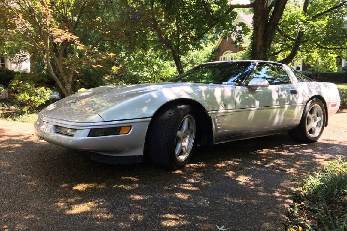 1996 Chevrolet Corvette Guide: Specs, Photos, Colors, Options, & More