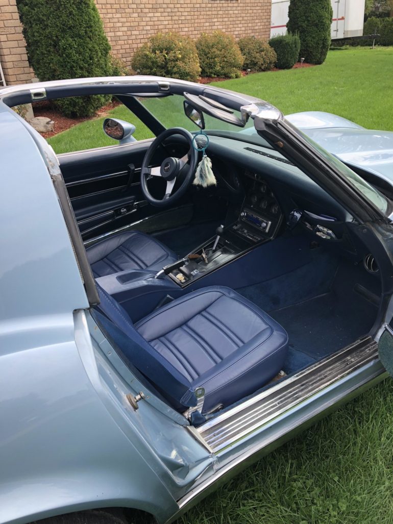 FOR SALE: A 1977 Corvette Coupe