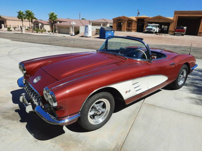 Honduras Maroon 1960 Chevrolet Corvette