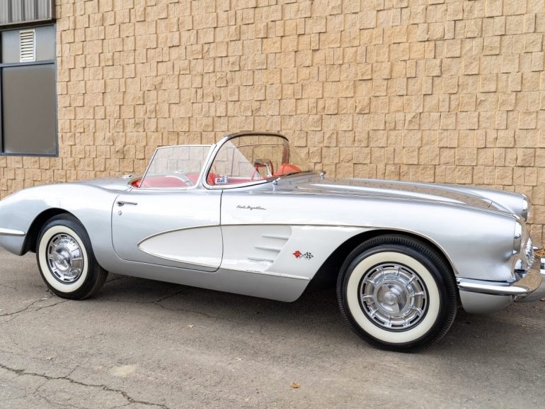 Inca Silver 1959 Chevrolet Corvette