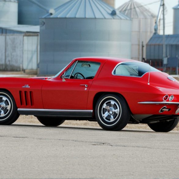 1965 Chevrolet Corvette Pricing, Factory Options, & Colors | CorvSport