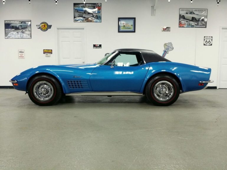 Bridgehampton Blue 1971 Chevrolet Corvette
