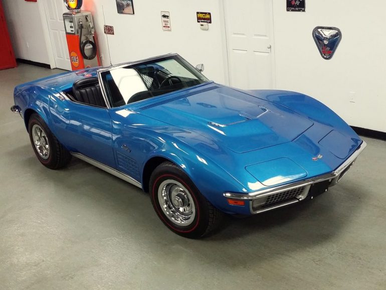 Bridgehampton Blue 1971 Chevrolet Corvette