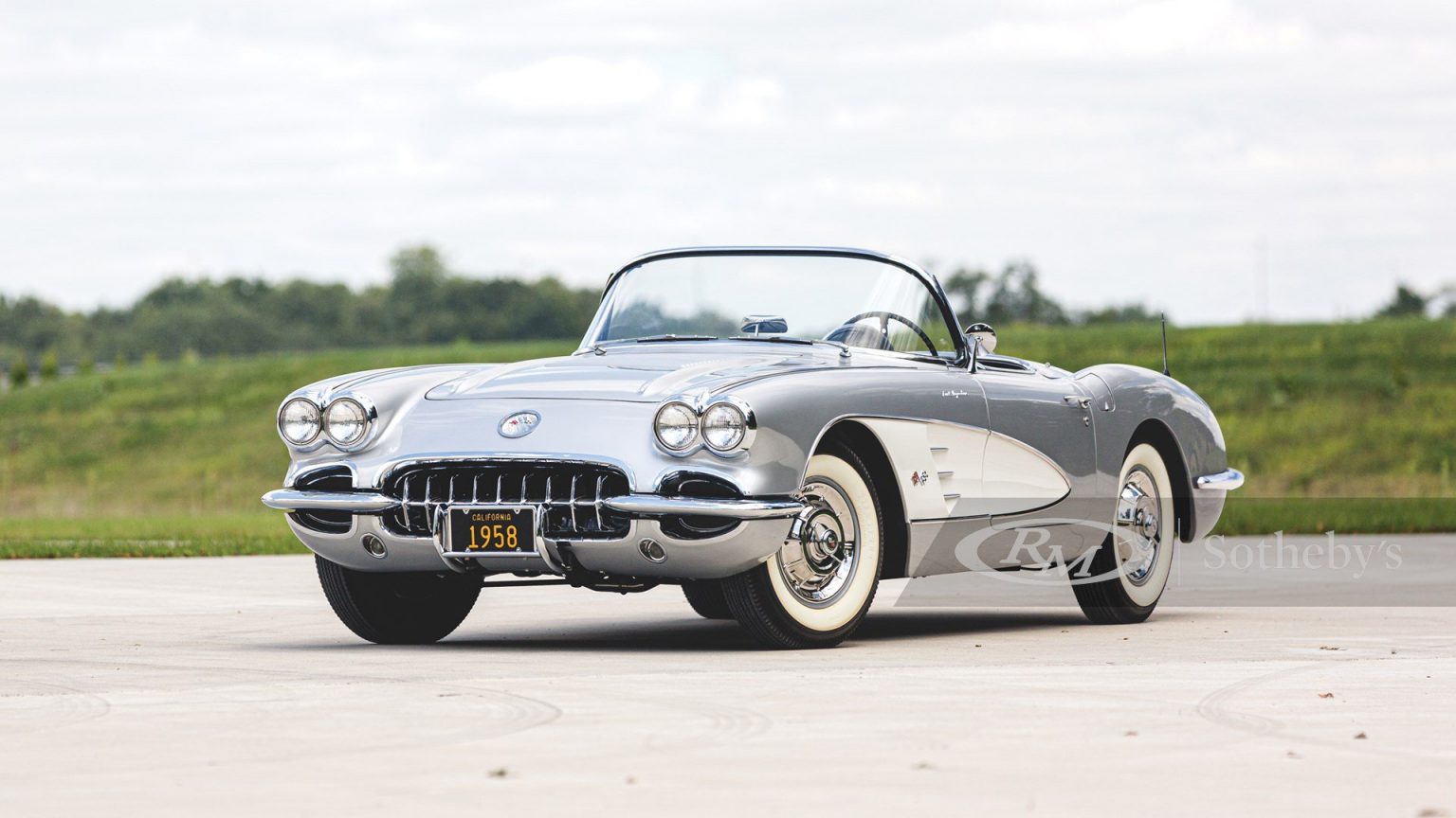 Inca Silver 1958 Chevrolet Corvette