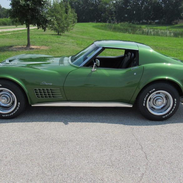 1972 Corvette Colors Archives - CorvSport.com