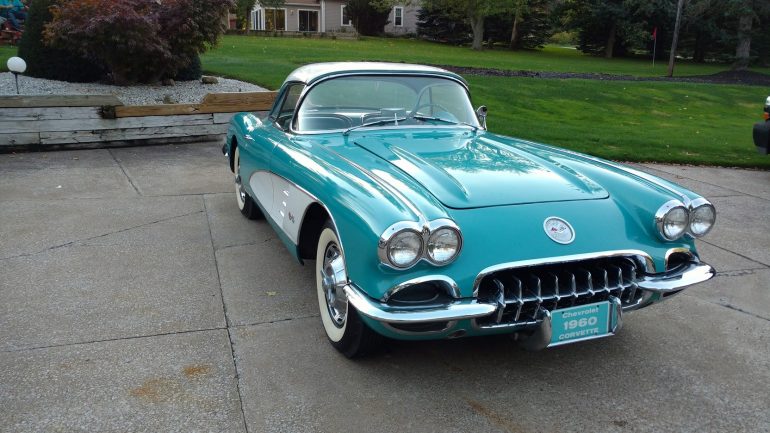 Tasco Turquoise 1960 Chevrolet Corvette