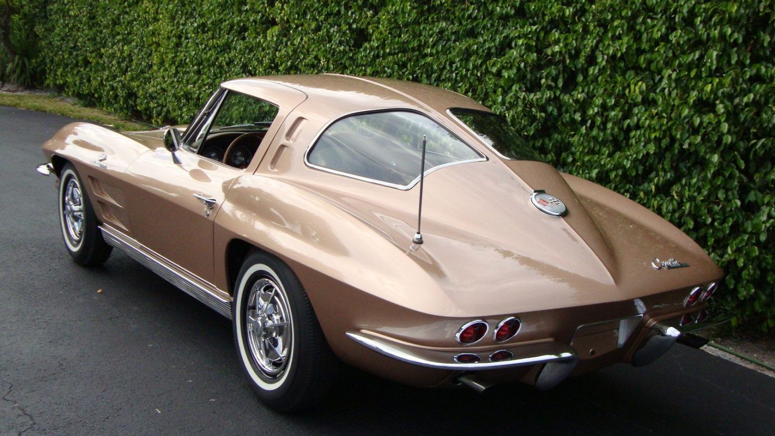 Saddle Tan 1963 Chevrolet Corvette