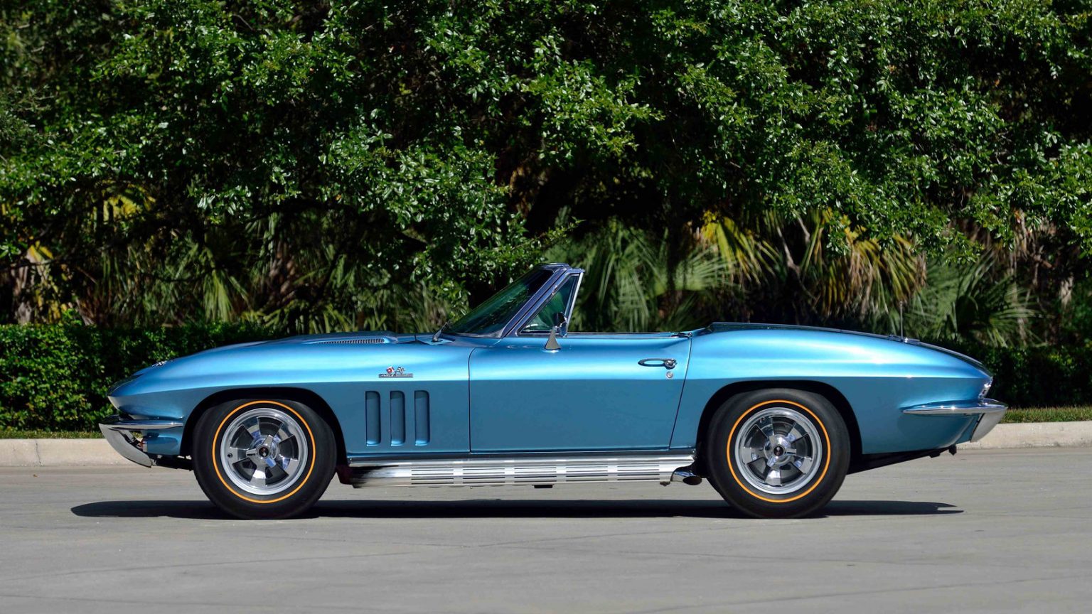 Nassau Blue 1966 Chevrolet Corvette