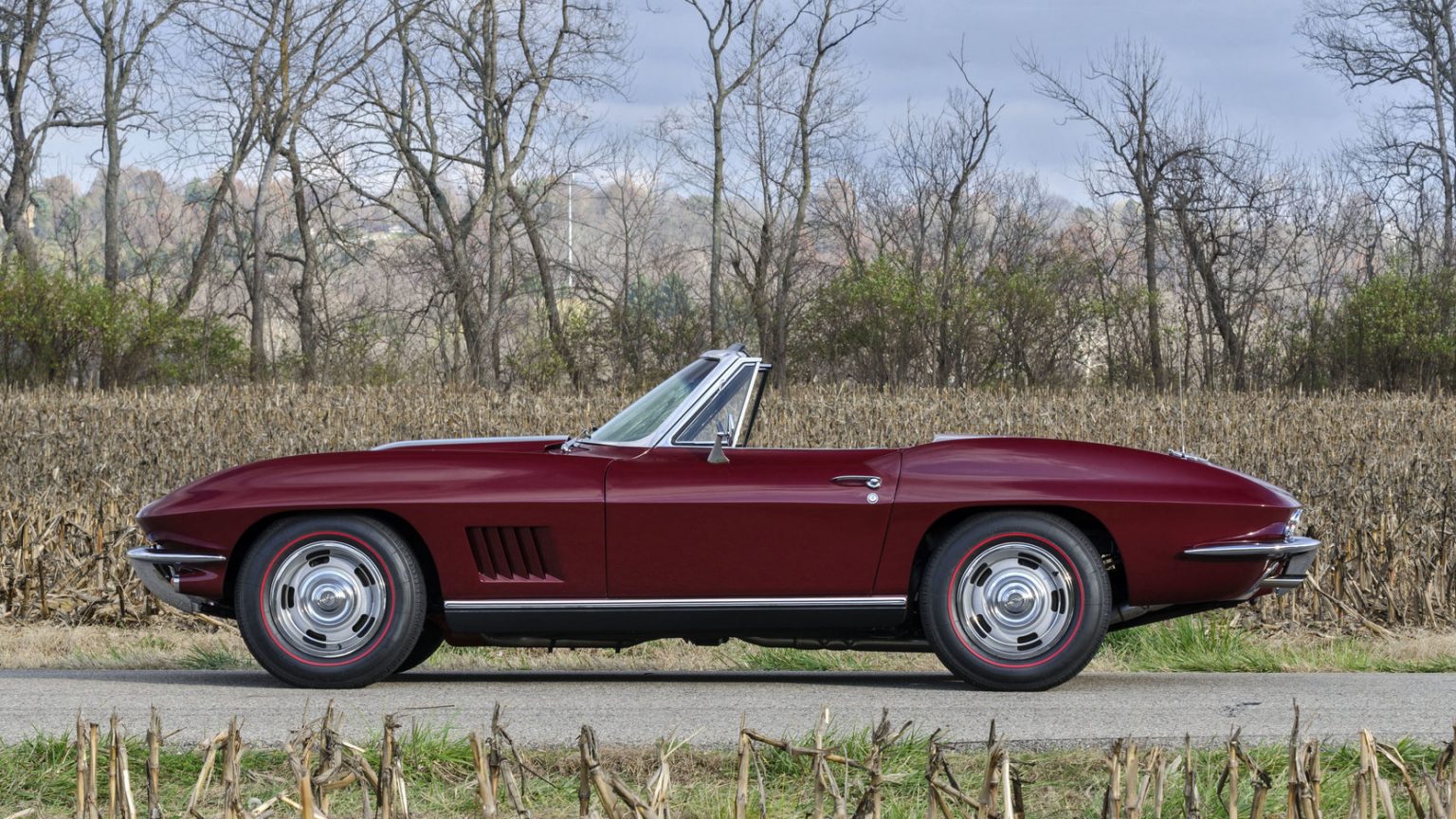 Marlboro Maroon 1967 Chevrolet Corvette