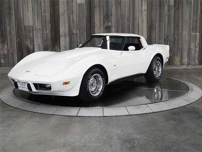 Classic White 1979 Chevrolet Corvette