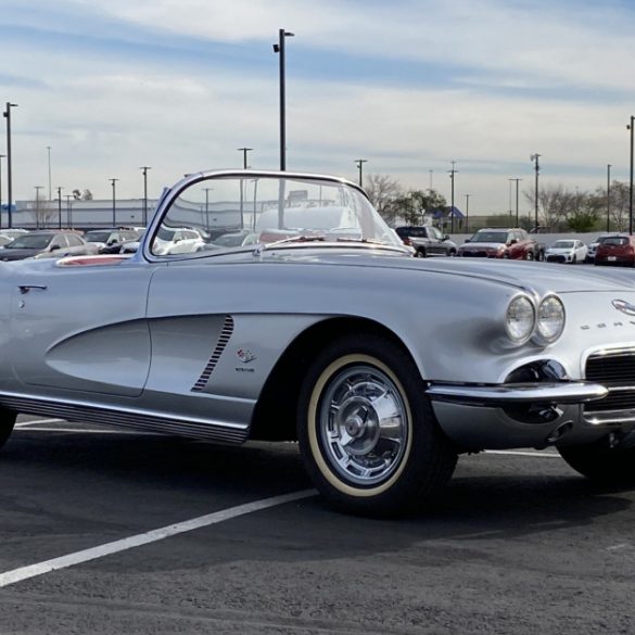 1960 C1 Corvette Guide: Specs, Pics, VIN Info, Performance & More