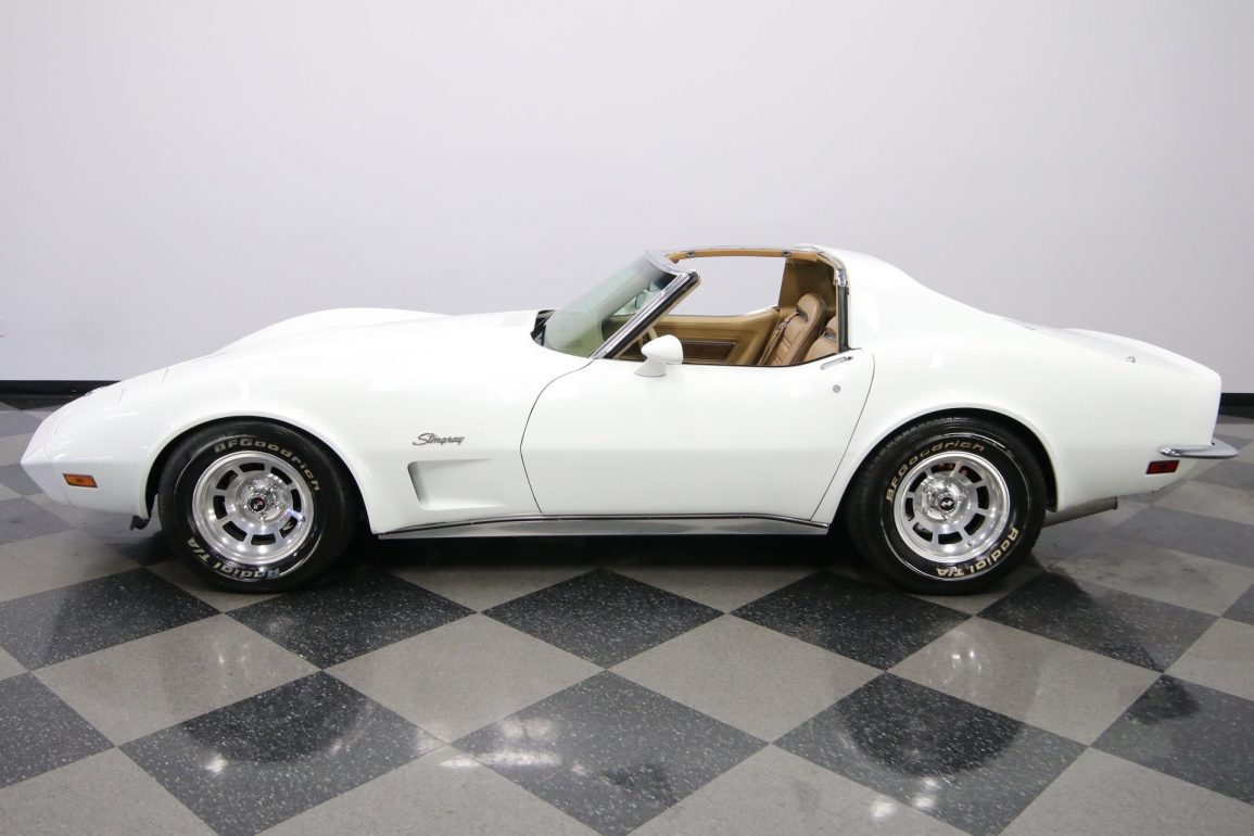 Classic White 1973 Chevrolet Corvette
