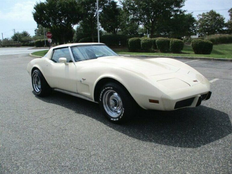 Frost Beige 1979 Chevrolet Corvette