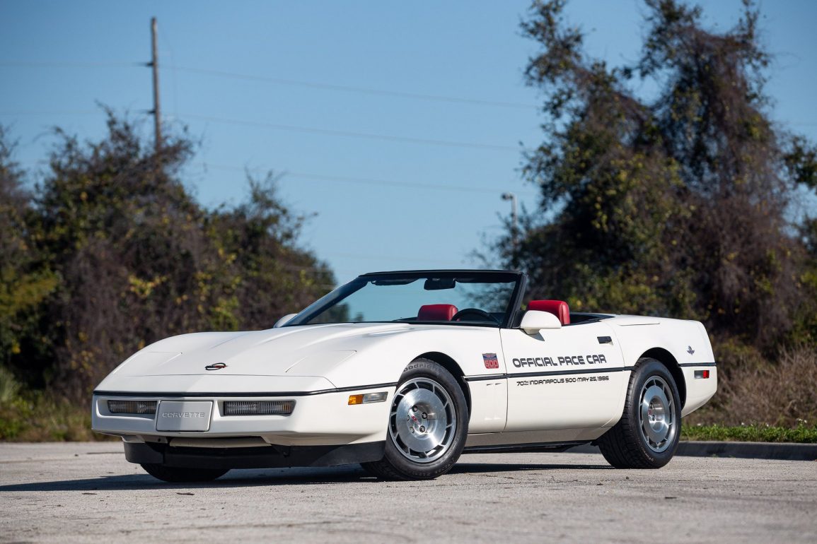 White 1986 Chevrolet Corvette