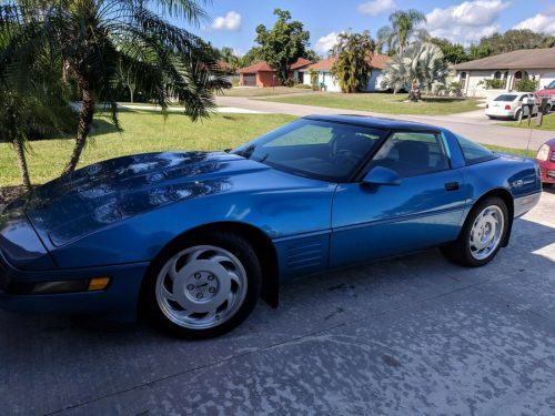 Quasar Blue 1990 Chevrolet Corvette