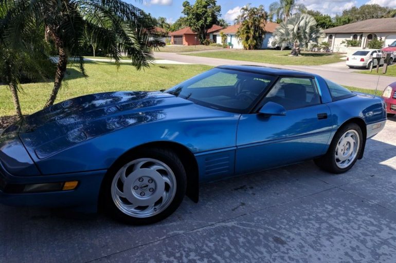 1990 Chevrolet Corvette Guide: Specs, Photos, Colors, Options, & More