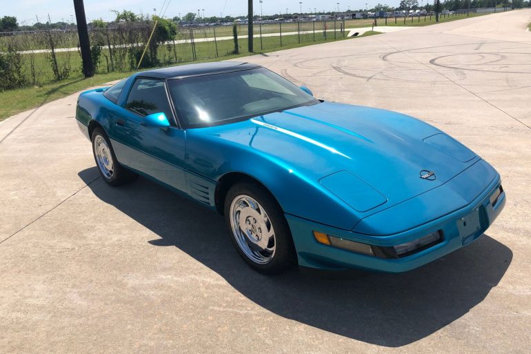1993 Chevrolet Corvette Guide: Specs, Photos, Colors, Options, & More