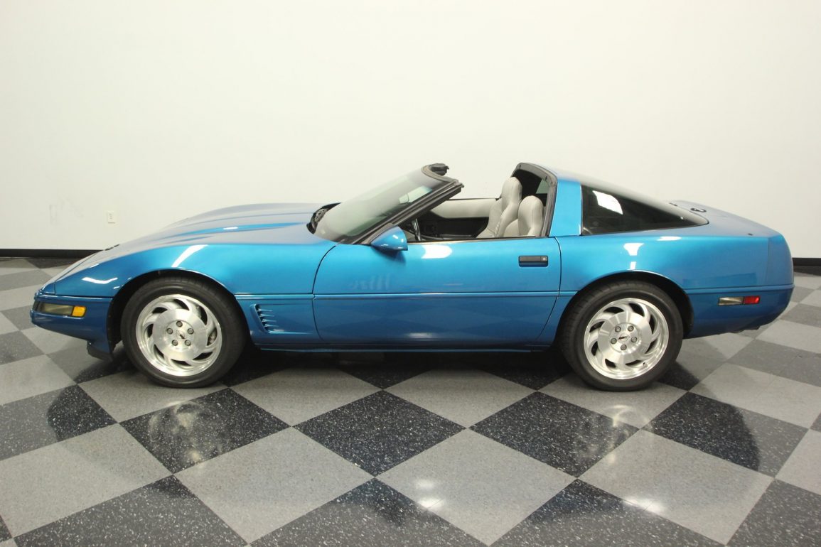 Bright Aqua 1995 Chevrolet Corvette
