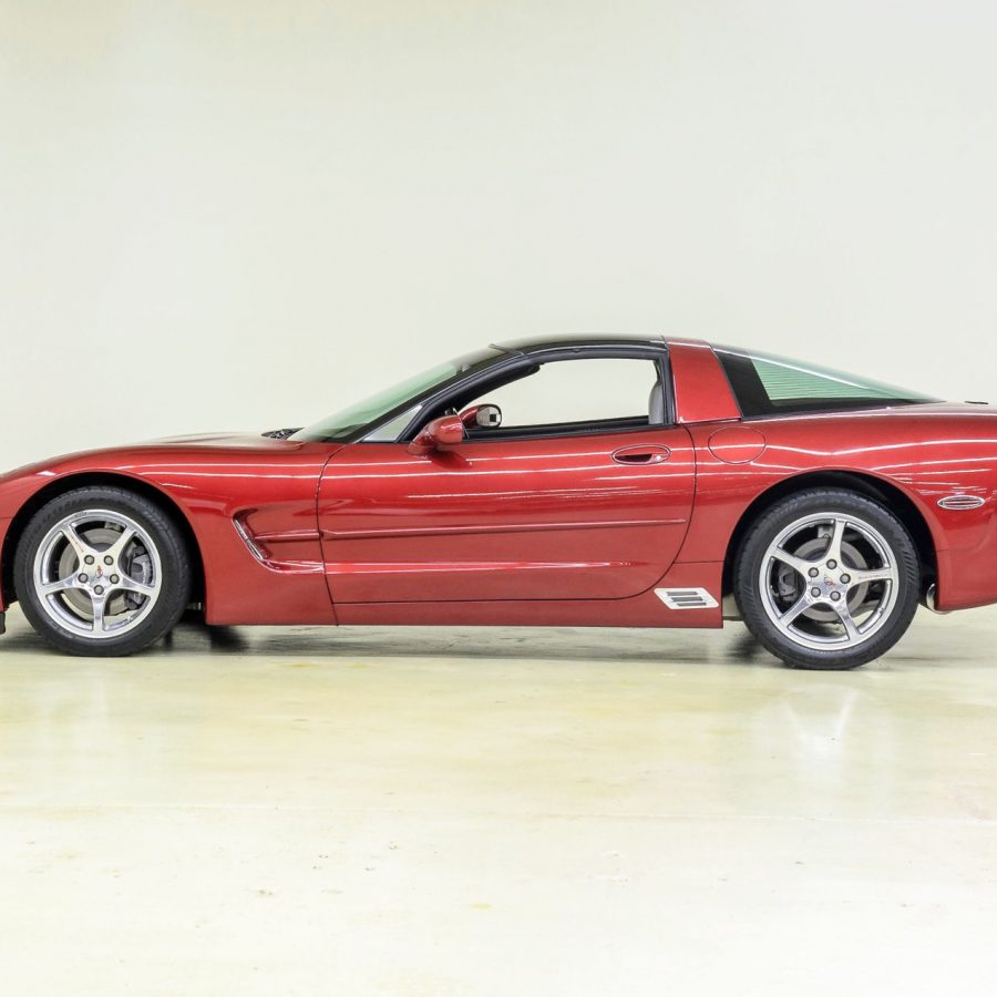 2001 Corvette Performance & Specifications | CorvSport.com