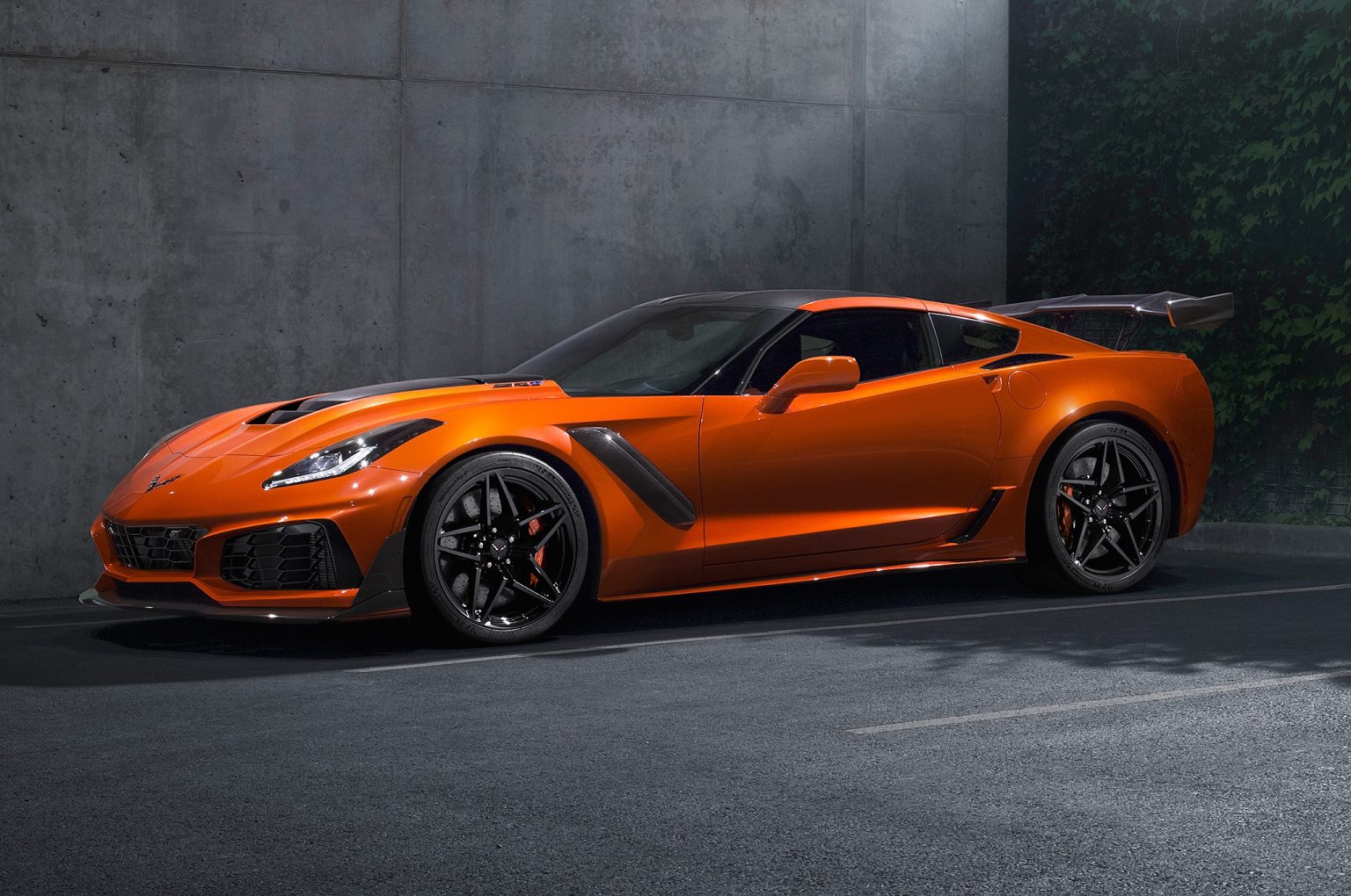Sebring Orange 2019 Chevrolet Corvette