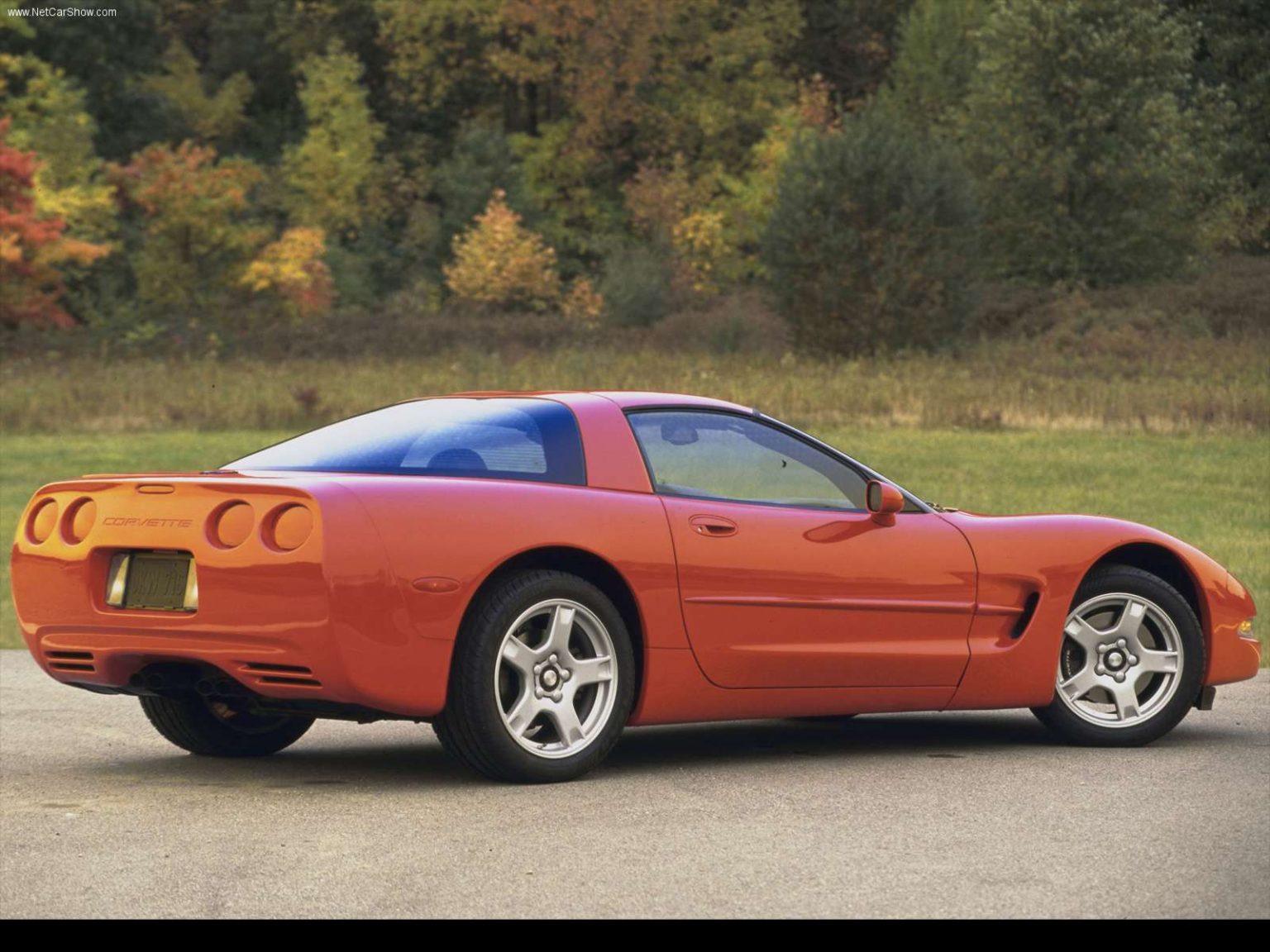 Light Carmine Red 1997 Chevrolet Corvette