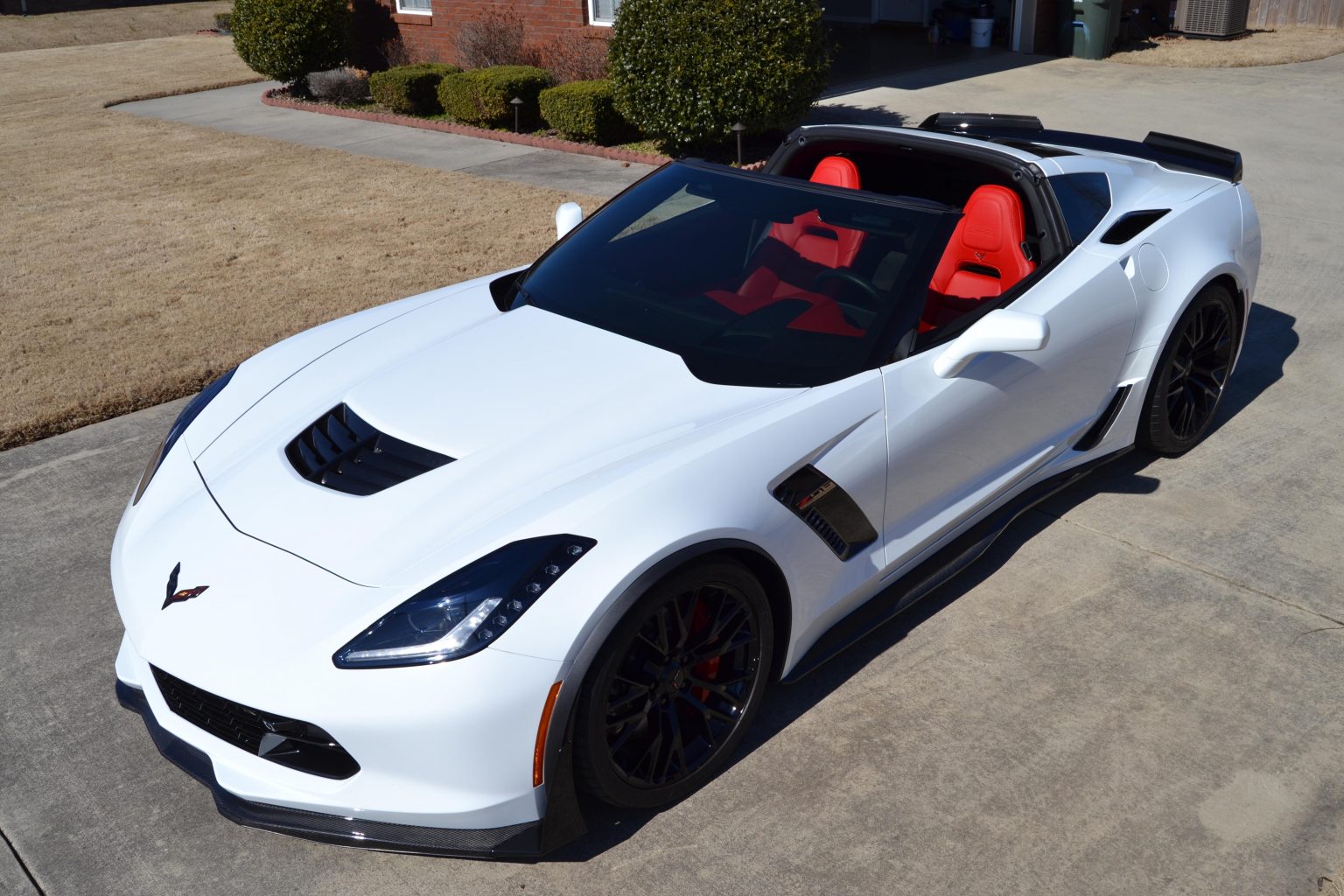 Arctic White 2017 Chevrolet Corvette