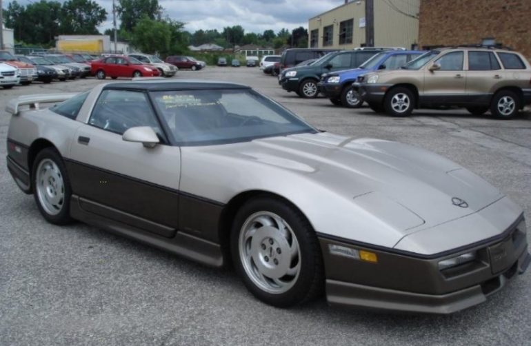 Silver Beige 1986 Chevrolet Corvette
