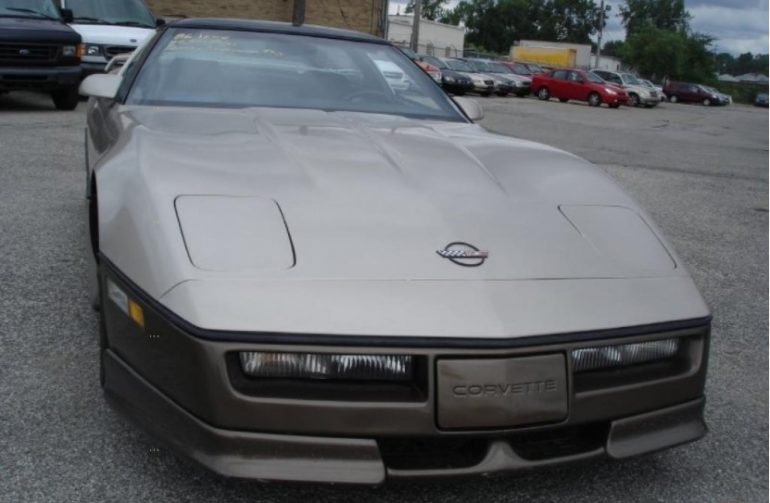 Silver Beige 1986 Chevrolet Corvette
