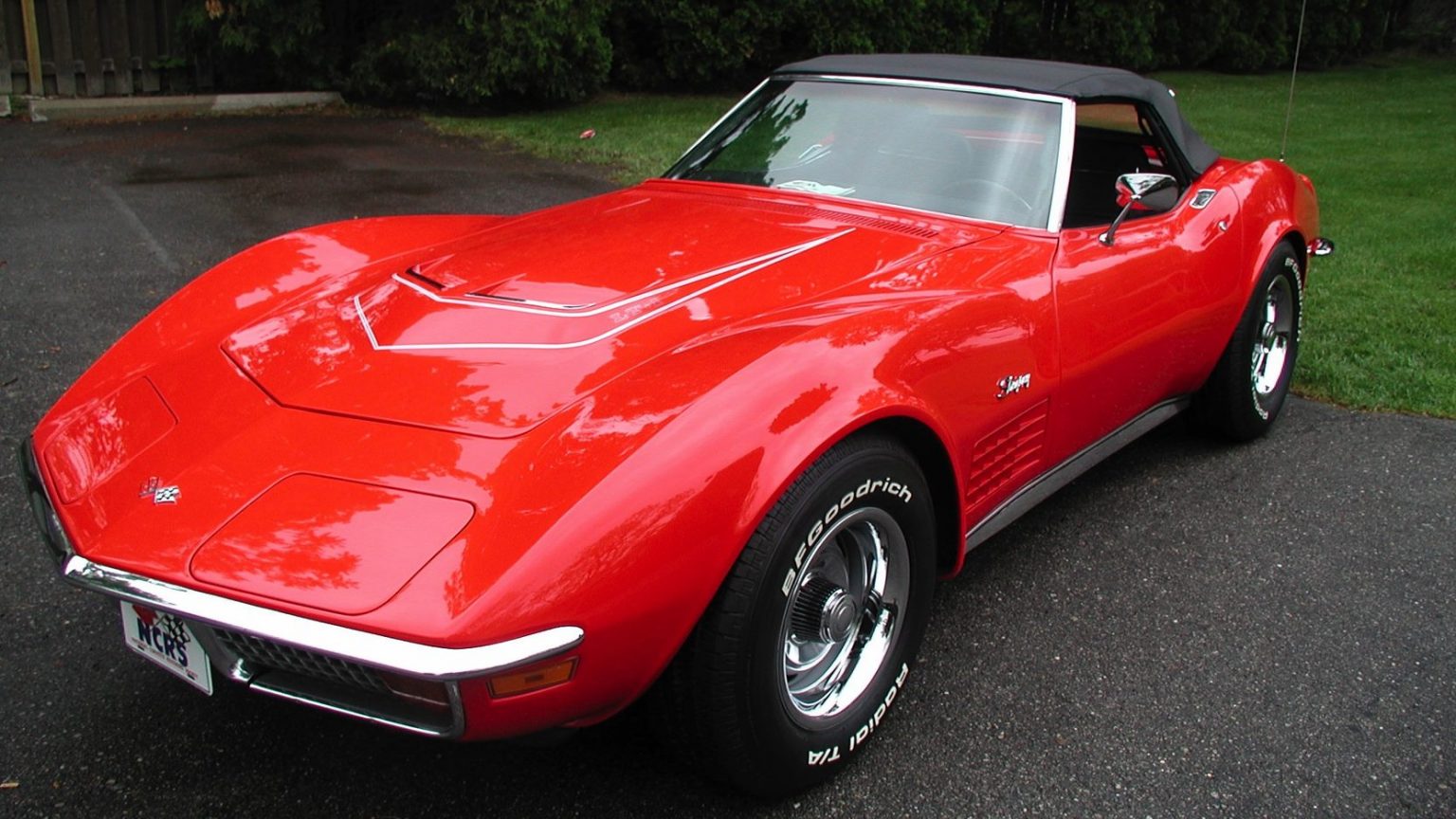Mille Miglia Red 1972 Chevrolet Corvette