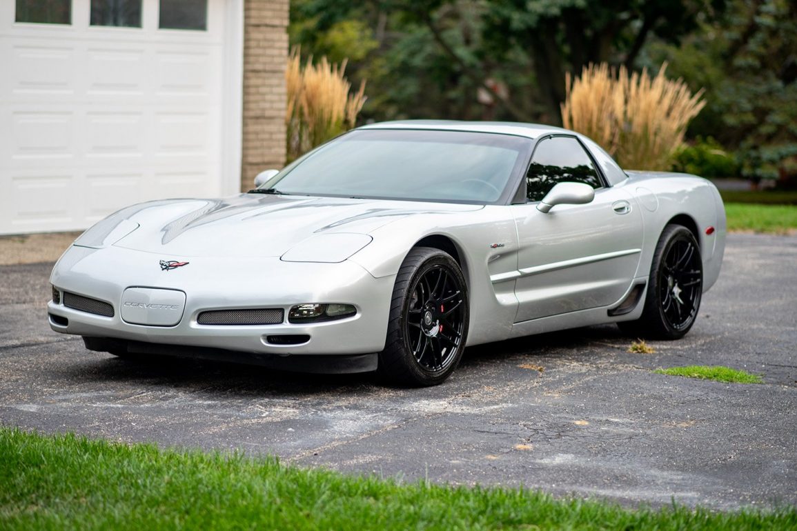 Quicksilver 2001 Chevrolet Corvette