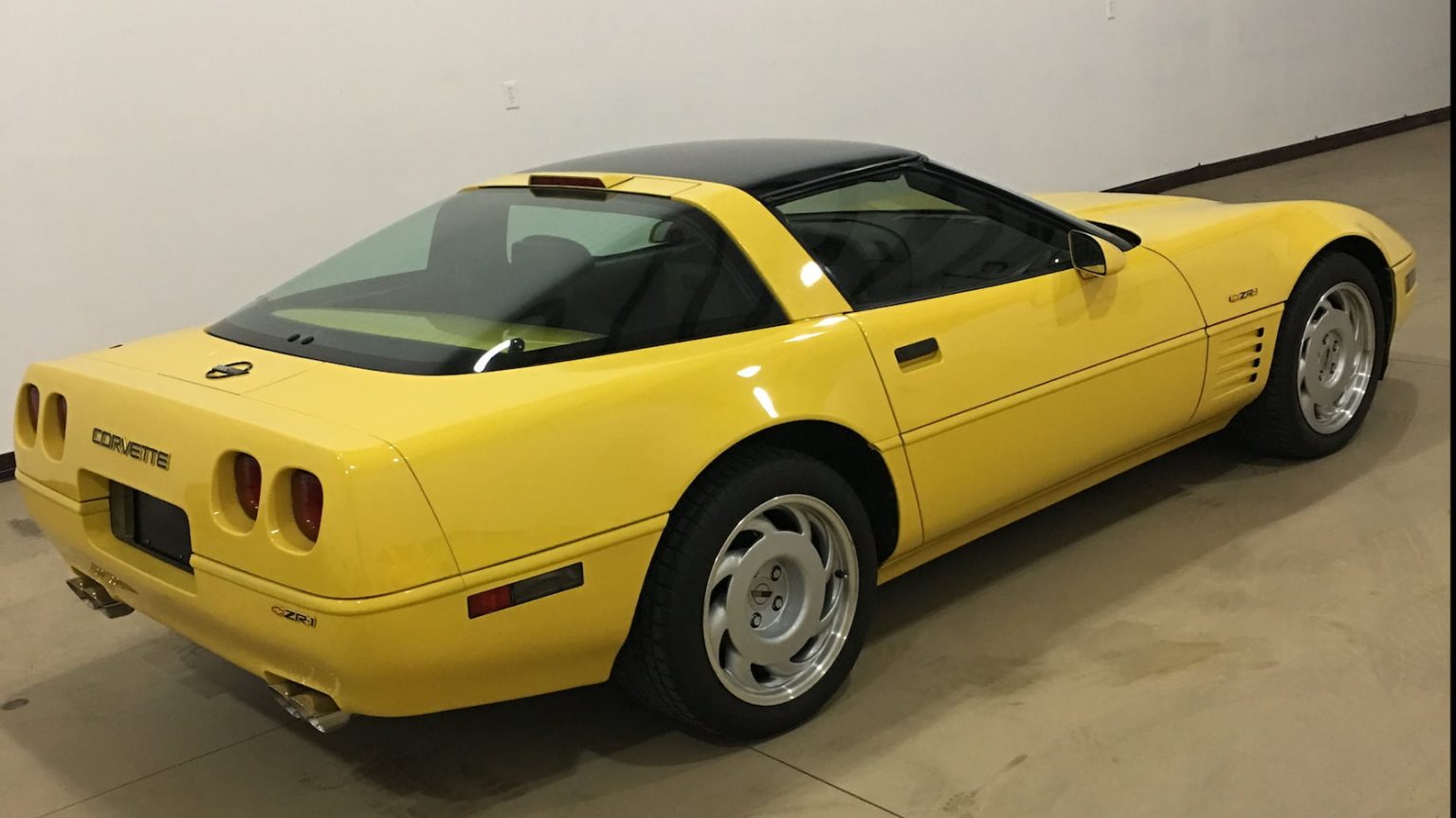 Competition Yellow 1993 Chevrolet Corvette