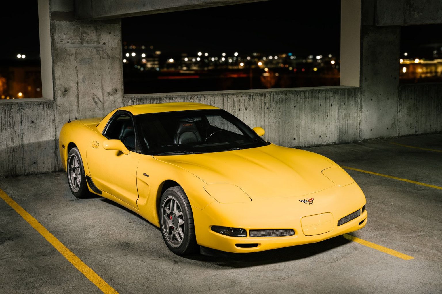 Milenium Yellow 2003 Chevrolet Corvette