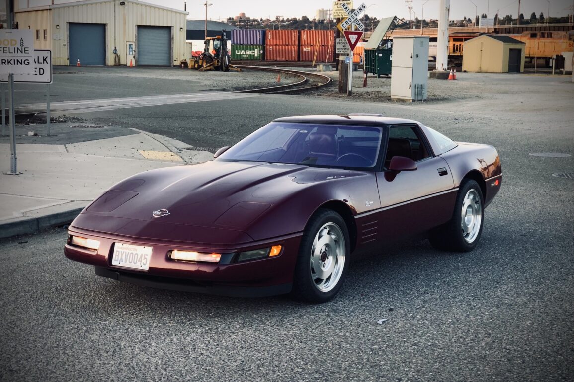 Corvette ZR1 - The Cars. The Speed. The Ultimate Guide