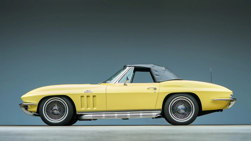 Three Corvettes On Offer From Bring A Trailer