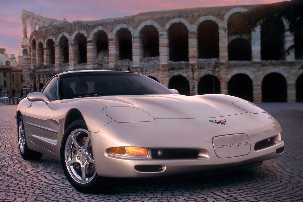 C5 Corvette - "A New Vision of Greatness"