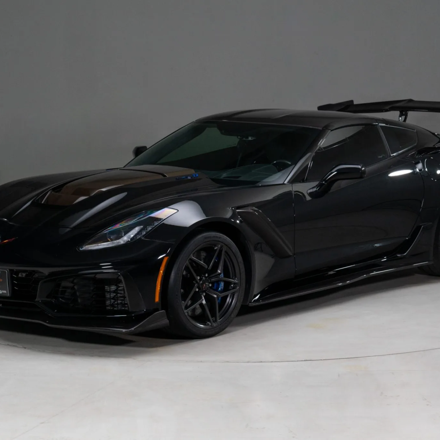 2019 Chevrolet Corvette Guide: Specs, Photos, Colors, Options, & More