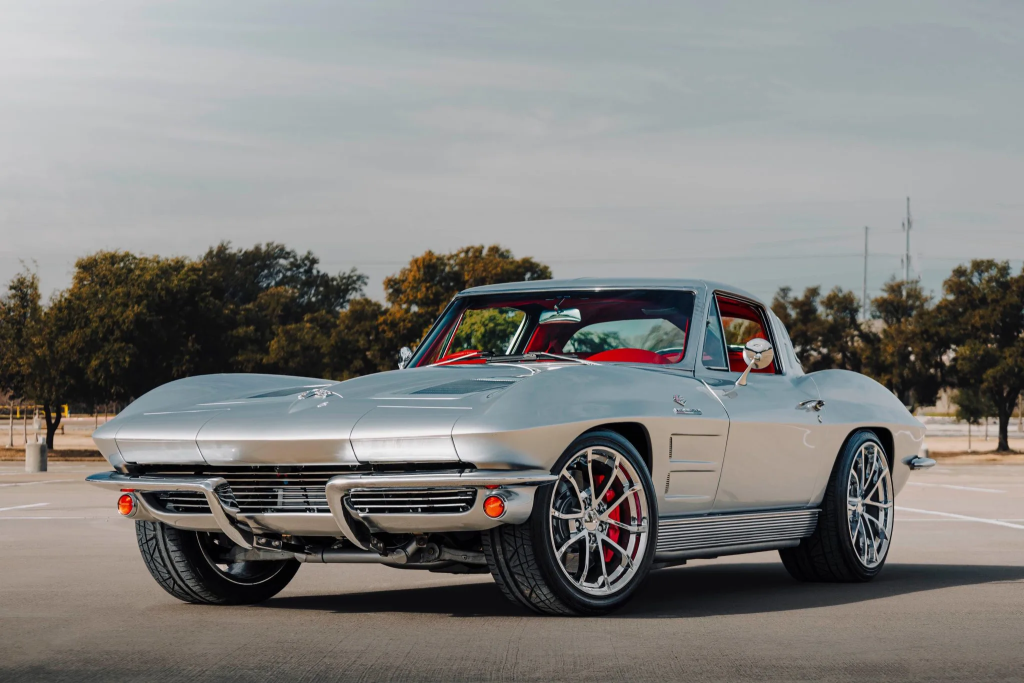 FOR SALE: 1963 Chevrolet Corvette Split-Window Coupe