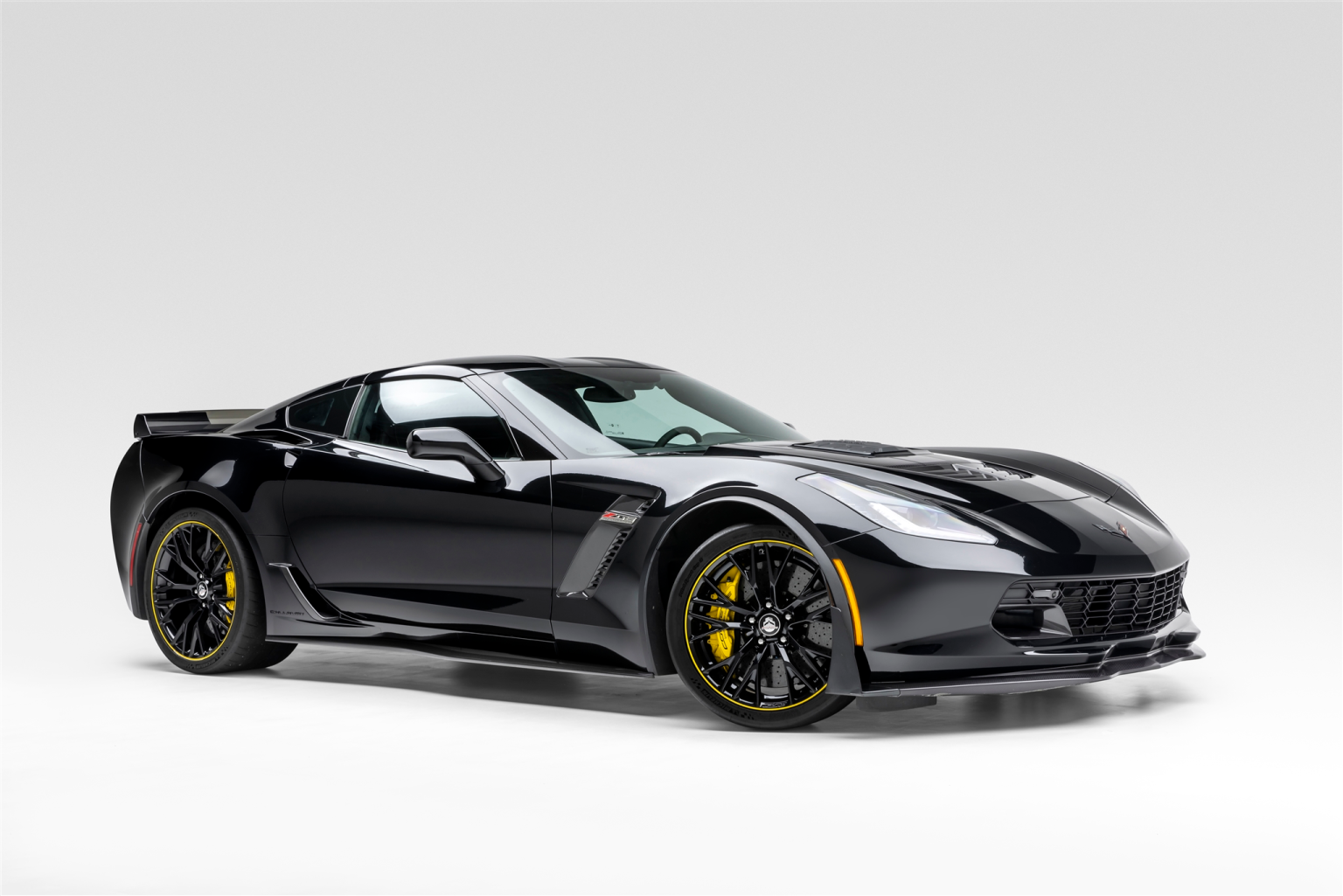 Corvette Of The Day: 2016 Chevrolet Corvette Z06 C7.R Edition With ...