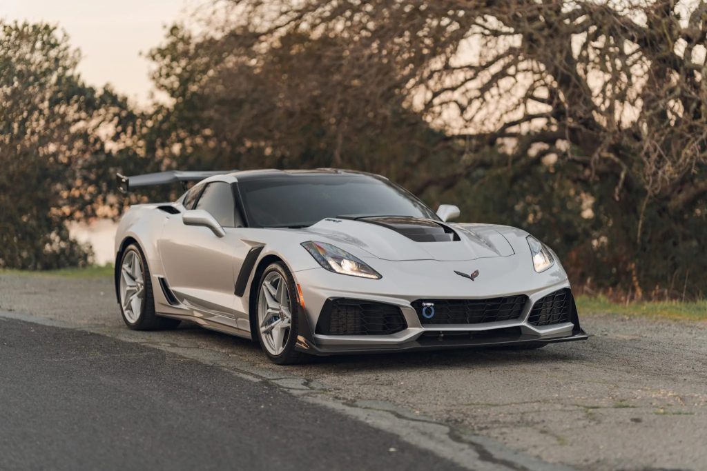 FOR SALE: 2019 Chevrolet Corvette ZR1 With ZTK Track Performance Package