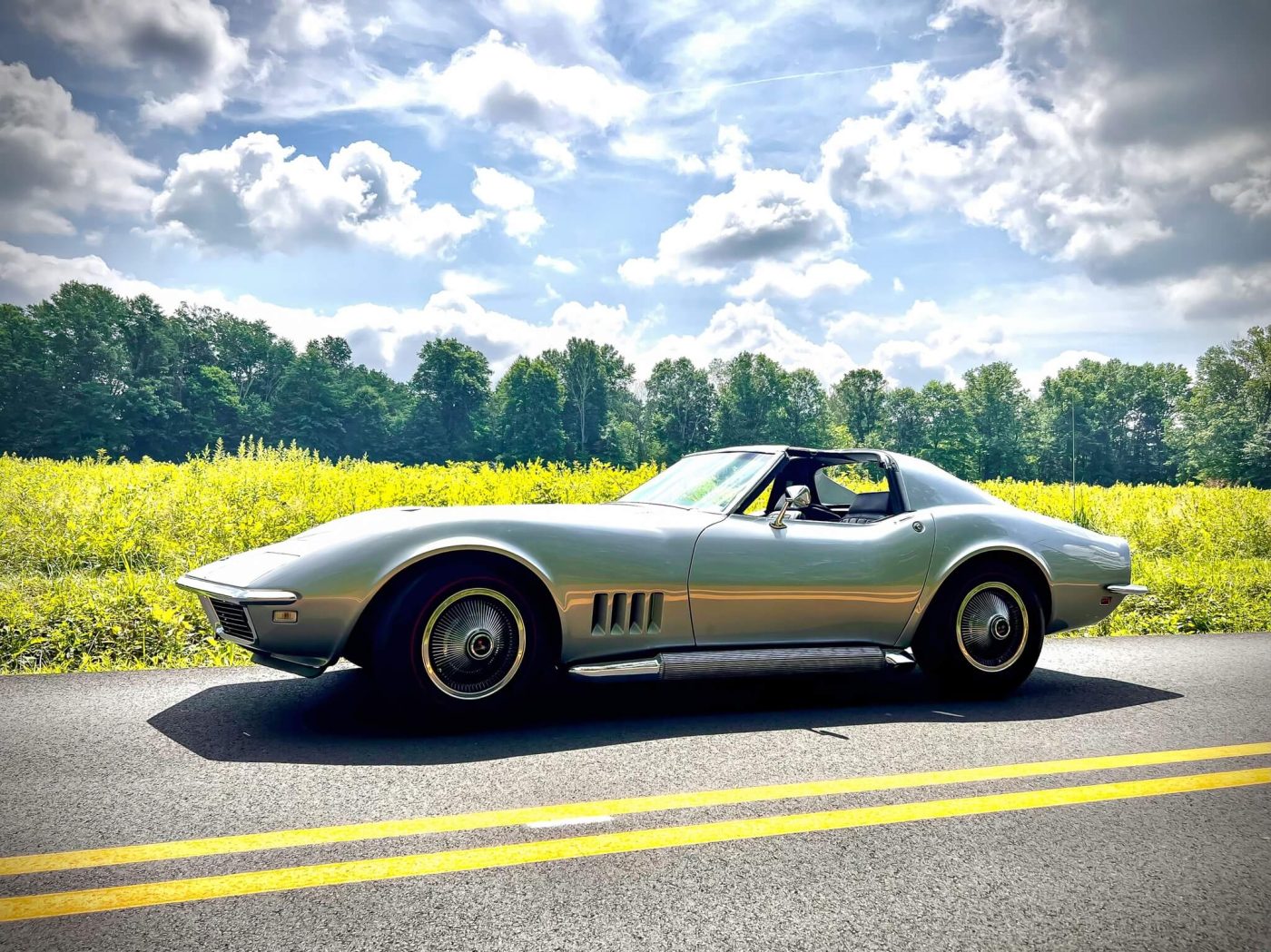 Corvette Of The Day: Restored 1968 Chevrolet Corvette 427