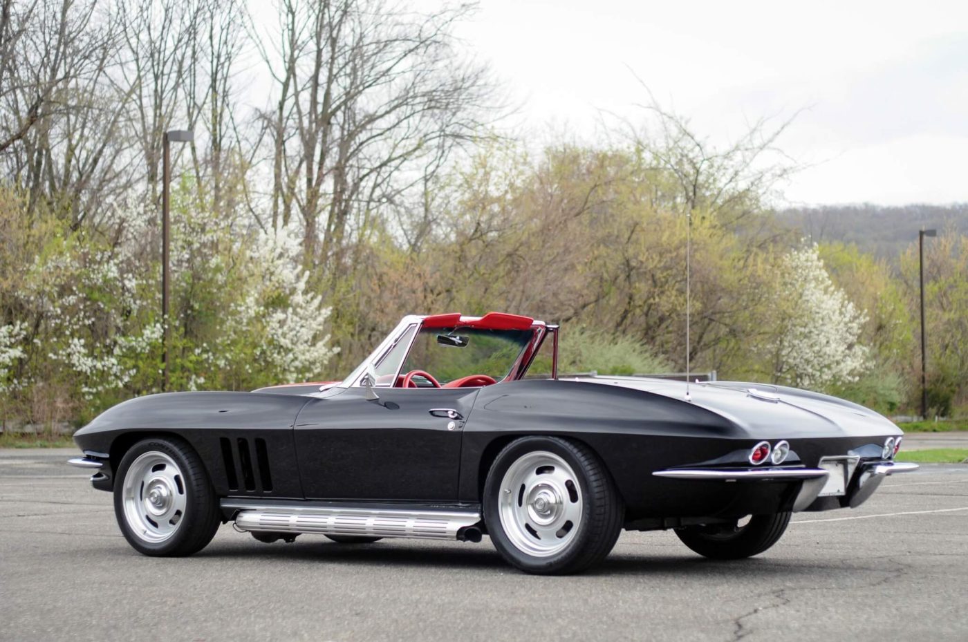 Corvette Of The Day: 1965 Chevrolet C2 Corvette Restomod