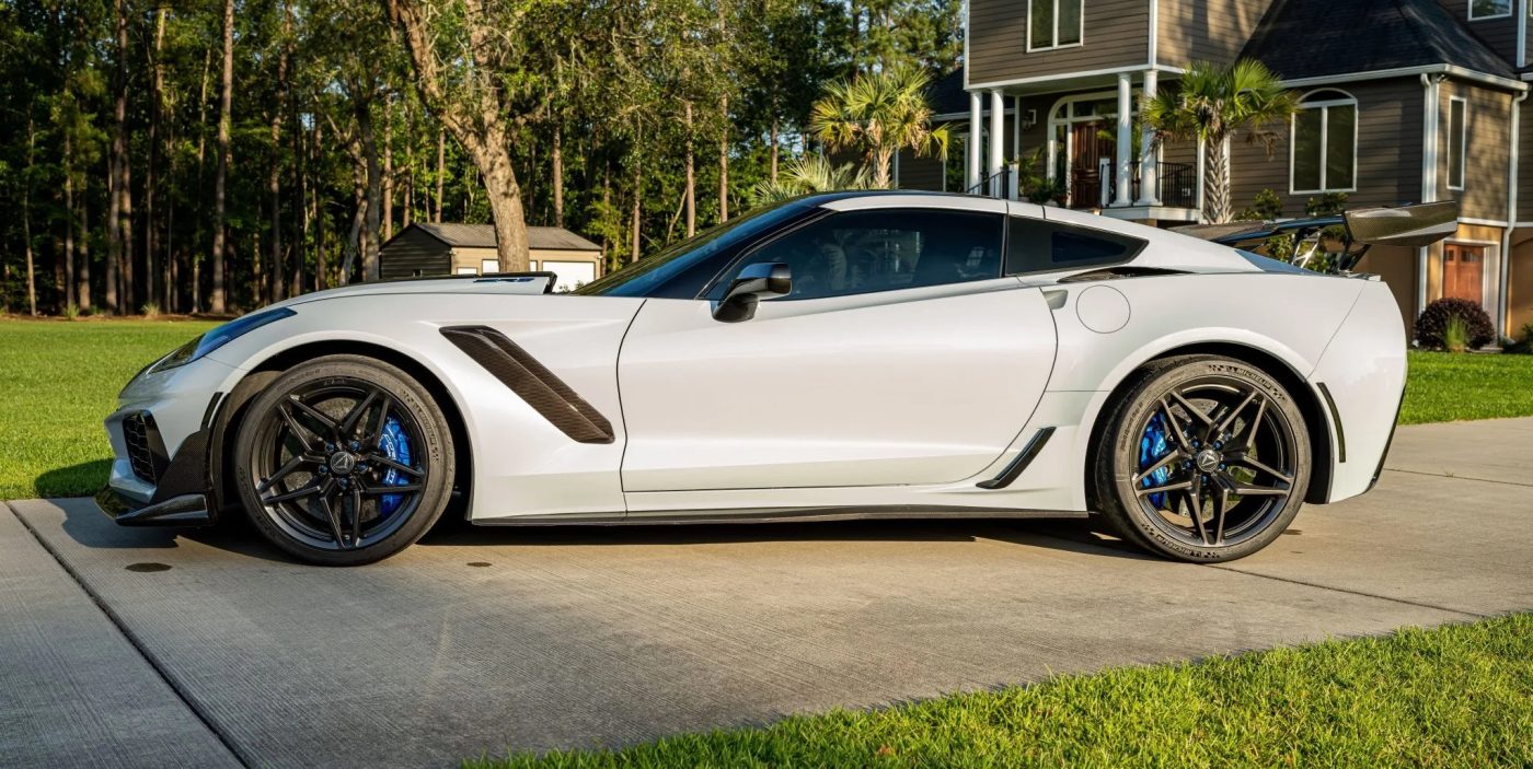 FOR SALE: 2019 Chevrolet Corvette ZR1 Coupe ZTK Performance Package